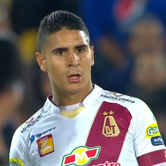 Daniel Cataño | Elite Football